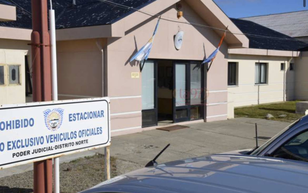 Excarcelaron a los dos detenidos por el presunto abuso de una joven a ... Excarcelaron a los dos detenidos por el presunto abuso de una joven a ...